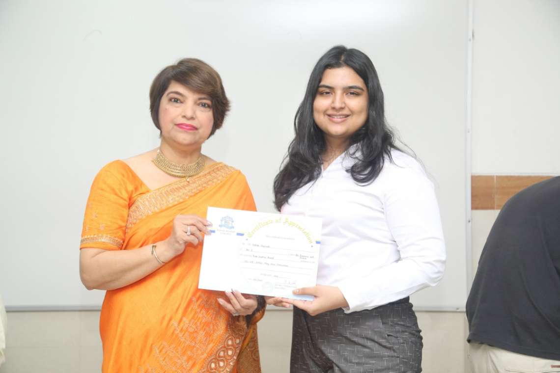 University Of London - Podar World College