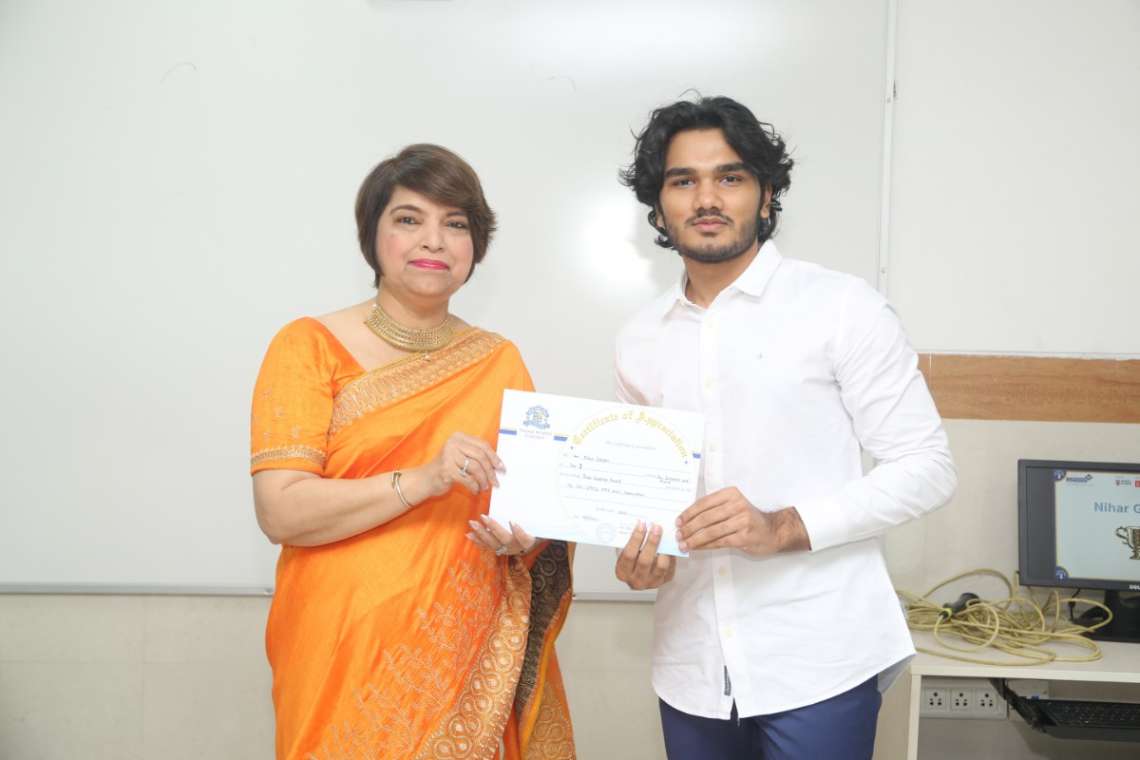 University Of London - Podar World College