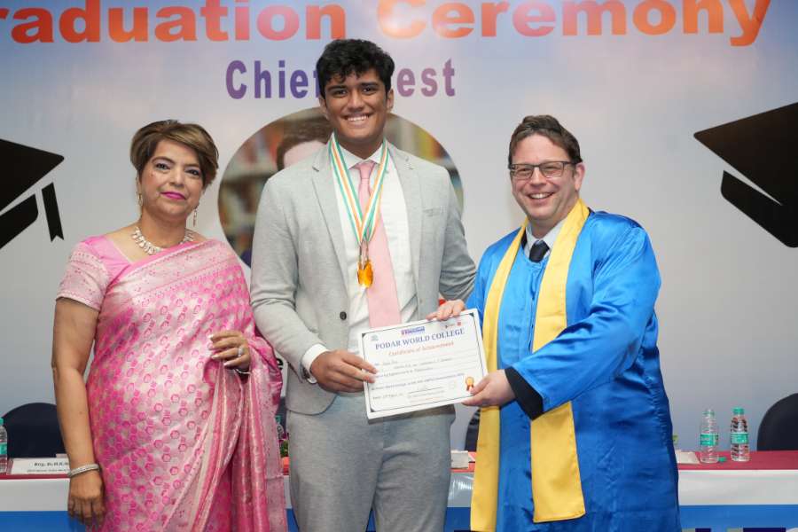 University Of London - Podar World College